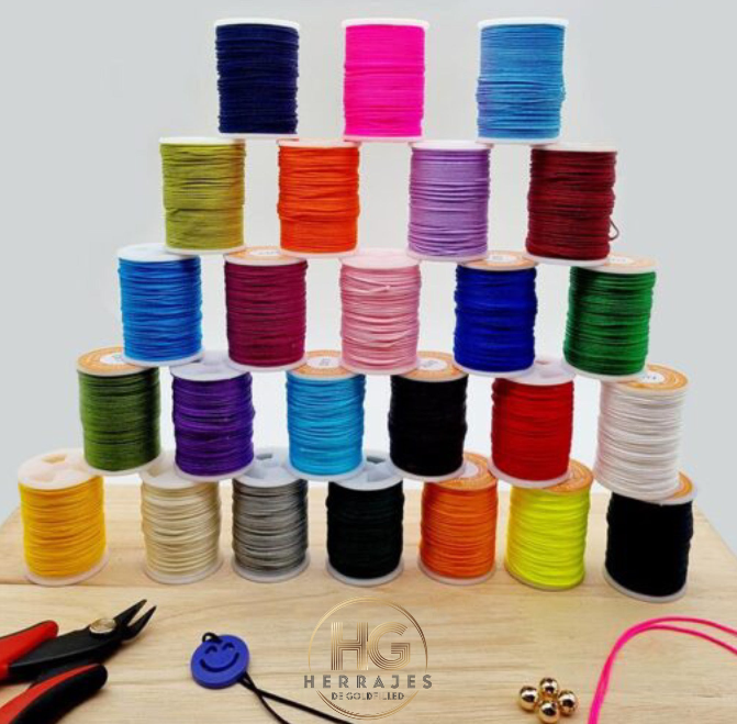 F. SET CHINESE THREAD. MULTICOLOUR PACK (10 mts x unit) (4x2.cm threar ...